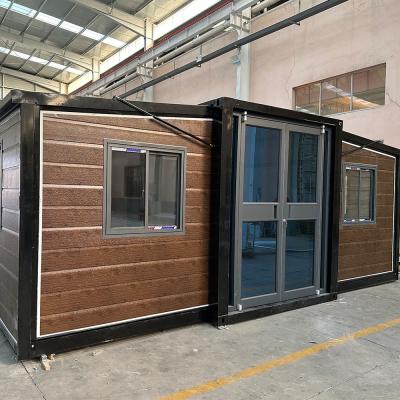 China Sandwich Panel Expandable Container House 40ft 20ft with Toilet Shower Custom Wood Grain for sale
