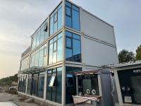 China Flat Pack Container House 20ft 40ft Sandwich Panel Portable Australia with 15-25 Year Lifespan for sale