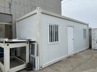 China Flat Pack Container House 20FT 40FT Galvanized Steel Prefabricated Living Home Easy Assembly for sale