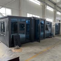 China Expandable Prefab Luxury Container House 20ft 40ft Galvanized Steel Insulated Living Home for sale
