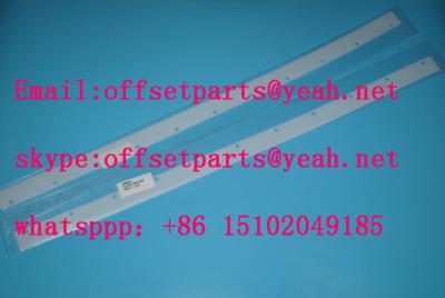 China Komori Wash Up Blade 820x36x1mm 11 Holes Plastic for Spica S Press for sale