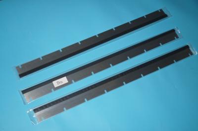China SM74 Wash Up Blade 822x57x0.5mm 9 Slots Rubber Blade for Heidelberg SM74 Press for sale