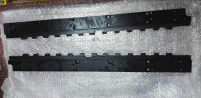 China SM74 Impression Cylinder Pad 13 Teeth Gripper Bar 825mm High Quality Replacement for sale