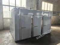 China Dual Heating Hot Air Circulating Oven 200kg Batch 96 Trays Four Drying Carts for sale