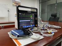 China Multi Parameter Vital Signs Monitoring Equipment With 12.1