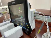 China Medical Ambulance Vital Signs Monitor Multi Language With 15 Inch Screen OEM for sale