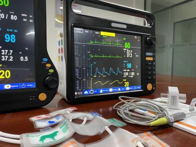 China Multi Language Veterinary Multiparameter Monitor 12.1 Inch OEM ODM for sale