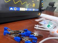 China Veterinary Digital Vital Signs Machine With ECG NIBP SPO2 2 Temp Standard for sale