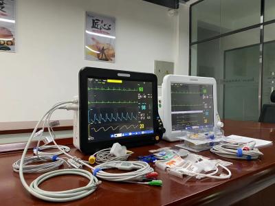 China Animal Veterinary Patient Monitor For Monitoring Recording Alarming for sale