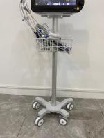 China Neonate 3 Inch Silent Wheels Medical Monitor Trolley Aviation Aluminum Matieral for sale