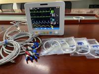 China Portable Veterinary Vital Signs Monitor With EtCO2 ECG SPO2 NIBP And Temp Measurement for sale