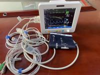 China 8.4 Inch TFT LCD Screen Portable Patient Monitor For SPO2 NIBP Temp ECG EtCO2 for sale