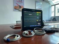 China 15 inch portable multi parameter patient monitors with HL7 compatible, USB dataouput, VGA, nurse calling and vital sings for sale