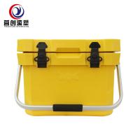 China Rotomolded Cooler Box 40-60mm Insulation 25L-80L Capacity for Outdoor Camping and Fishing for sale