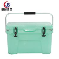 China Custom Rotomolded Cooler Box with 40-60mm Insulation in 25L to 80L Sizes - UV Resistant PE Construction for sale