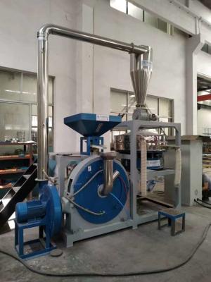 China PC800 LLDPE Plastic Grinding Machine 30Kw 300kg/h Capacity for Rotomolding Products for sale