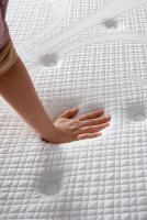 China 12 Inch Thickness Hotel Bed Mattress Tencel Natural Latex Memory Foam Layer for sale