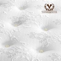 China Uninterrupted Sleep Natural Latex Mattress Germ-fighting Responsive Support Motion Isolation for sale