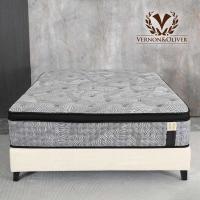 China Graphene Memory Foam Pocket Spring Mattress Compressible 14 Inch For Hotel for sale