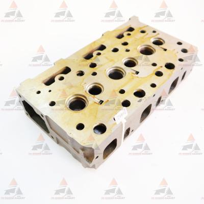 China Kubota D1402 Engine Cylinder Head | OEM 15521-03040 15521-03044 | Excavator, Tractor & Skid Steer Spare Parts Engine Cylinder Head for sale