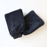 China Lint Free 55gsm Microfiber Car Cleaning Glove For Electric Vehicle Wash for sale