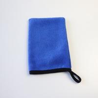 China Quick Dry Auto Care Coral Fleece Microfiber Car Cleaning Glove With Custom Logo for sale