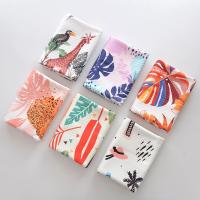 China Custom 400gsm Lightweight Microfiber Beach Towel Extra Large for sale