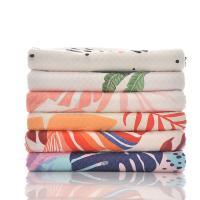 China Custom 400gsm Lightweight Microfiber Beach Towel Extra Large for sale