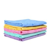 China Embossed 17x13 Inch PVA Cloth Super Absorbent Bagged Chamois Towel For Cleaning for sale