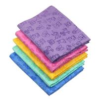 China Bottled Packaging 43x32cm PVA Chamois Towel Embossed Lint Free For Car Care Cleaning for sale