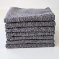 China 350gsm 40x40cm Microfiber Cleaning Towel Warp Knit Ultra Absorbent For Sport Gym Personal Care for sale