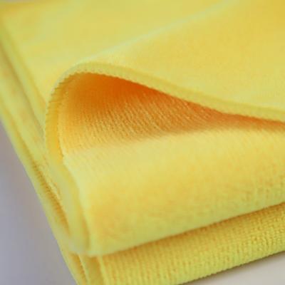 China 200gsm 30x30cm Microfiber Cleaning Towel 80% Polyester 20% Polyamide Warp Knitted For Household Cleaning for sale