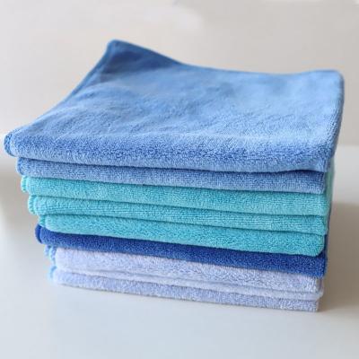 China 350gsm 40x40cm Microfiber Cleaning Towel Weft Knit Lint Free For Car Wash Detailing for sale