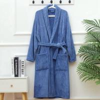 China Long Sleeve Durable Coral Fleece Robe Skin Friendly High Water Absorbency for sale