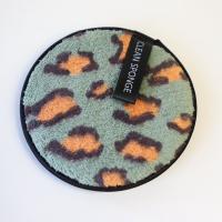 China Cosmetic 12x12cm Leopard Print Microfiber Makeup Remover Pads Ultra Soft Reusable for sale