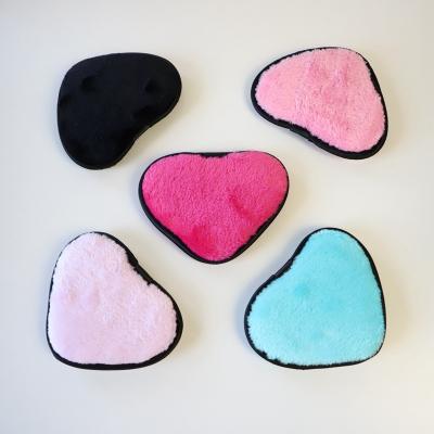 China 10x10cm 100% Polyester Heart Microfiber Facial Pads Deep Cleansing Reusable for sale