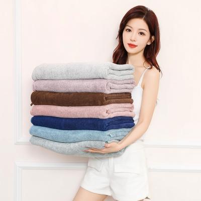 China 350gsm 90x180cm Bamboo Charcoal Towel / Microfiber Towel Pink For Bath for sale