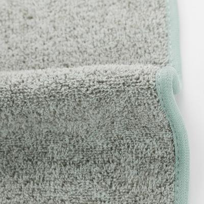 China Antibacterial Bamboo Charcoal Microfibre Bath Towel Set 350gsm Quick Dry for sale