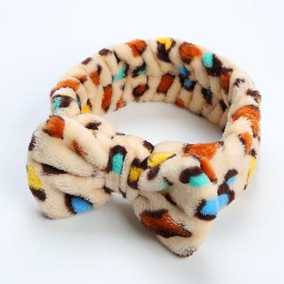 China Print Cosmetics Bowknot Microfiber Hair Band For Girls Wrap & Hold Hair for sale