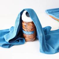 China High Density Slim Microfiber Sport Towel / Advanced Microfiber Cooling Towels With Bottle Package for sale