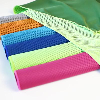 China 170 GSM Square Microfibre Gym Towel Child Proof Sport Cooling Towel For Adult for sale