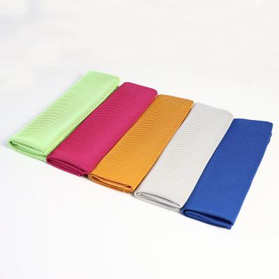 China Polyester 170gsm Microfiber Sport Towel With Pvc Bag Package / Around Shoulders Cooling Rags For Sports for sale