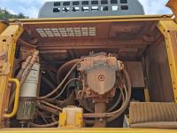 China Komatsu PC460LC-8 Hydraulic Crawler Excavator 46 Ton 257KW Power 650L Fuel Capacity for sale