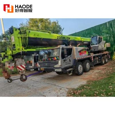 China Zoomlion ZTC550H QY55V 55 Ton Truck Crane with 43.6m Boom Height and 76km/h Travel Speed for sale