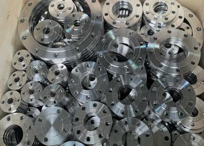 China Polishing Stainless Steel Flange with Torsion Resistance for Pipeline and Equipment Connections for sale