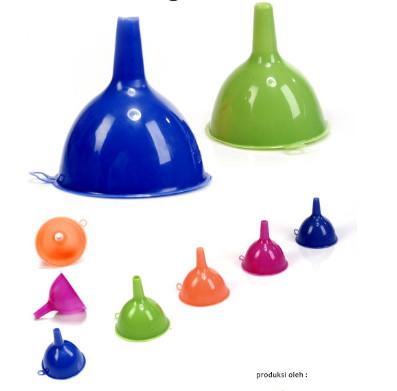 China Lab supplies Plastic funnel no. 9 for sale