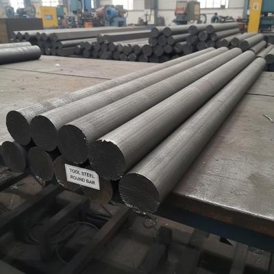 China Hot Rolled Or Forged Cold Work Tool Steel Round Bar with Black Milling Machined Finish in 3000-6000mm Length for sale