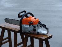 China 2 Stroke Lightweight Gas Chainsaw With 45cc Displancement 20 Inch Bar for sale