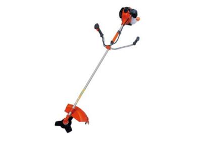China Professional garden tools metal blade cutting type gas power brush cutter for sale