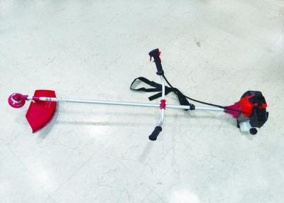 China Portable Nylon Line Blade Petrol Brush Cutter Low Vibration Clutch Design for sale